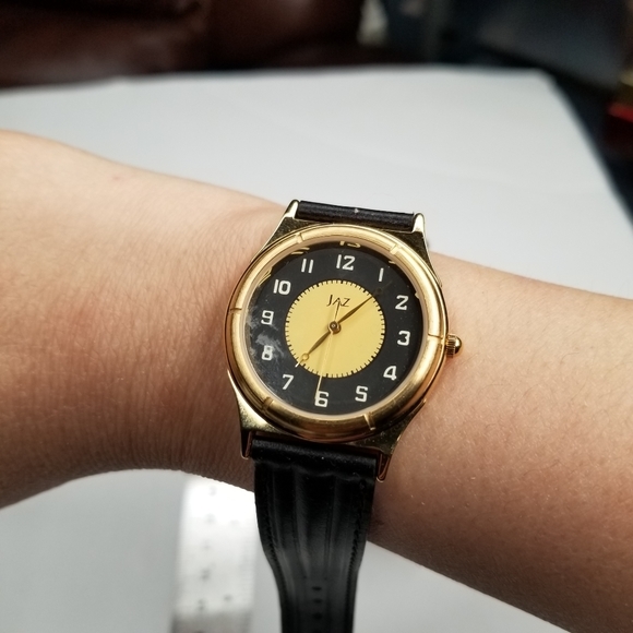 Vintage | Accessories | Vintage Jaz Gold Tone With Black Genuine ...